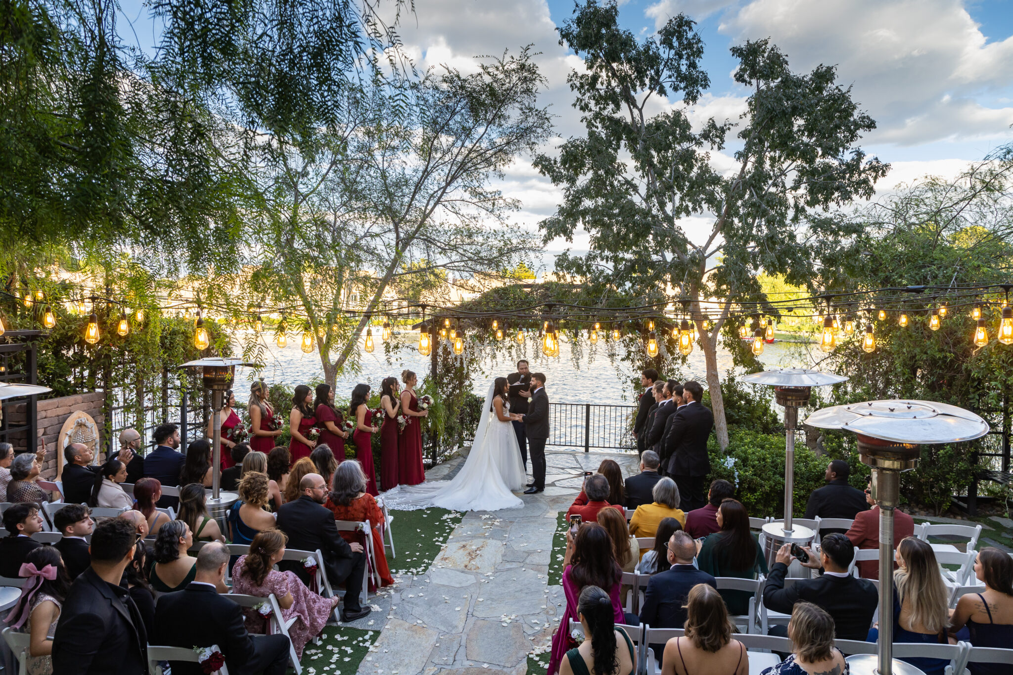 Home - Lakeside Weddings