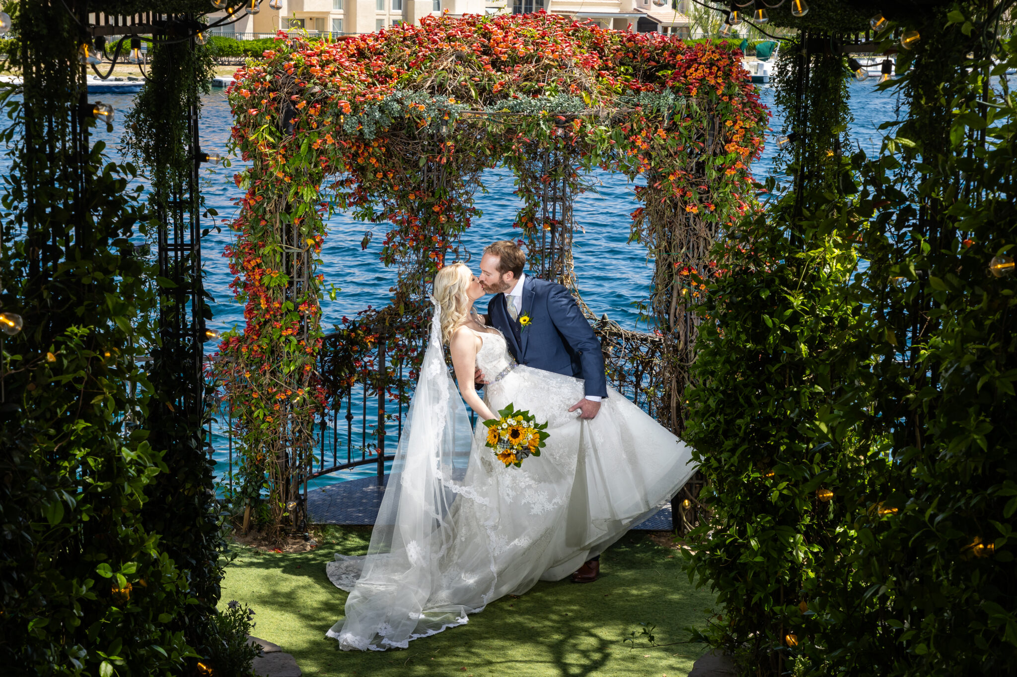 Luxurious Lakeside Wedding Venue Packages in Las Vegas